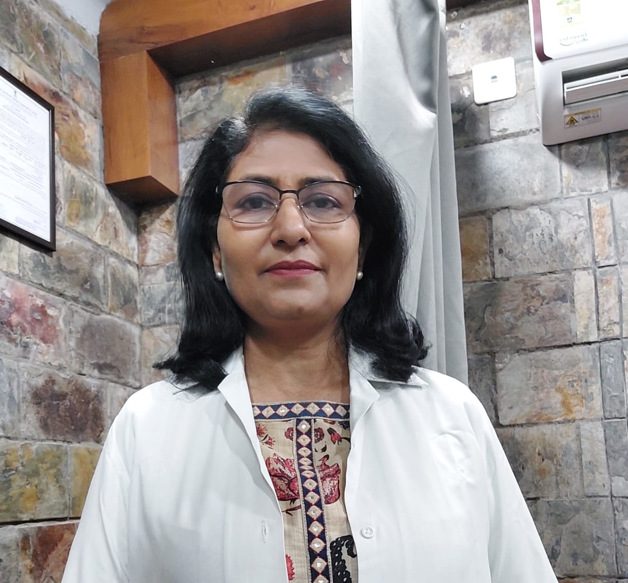 Book Radiologist Appointment. Book Doctor Counsultaion of Dr. Poonam ...