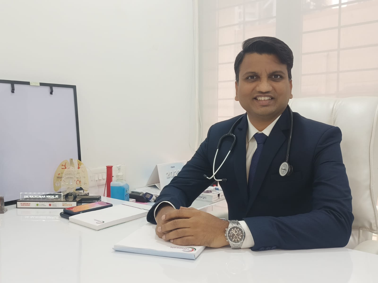 Book Appointment. Book Doctor Counsultaion of Dr. Rajkumar g Nikalje.