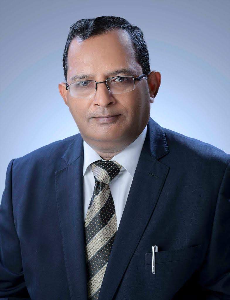 Book Internal Medicine Appointment Book Doctor Counsultaion Of Dr Y P