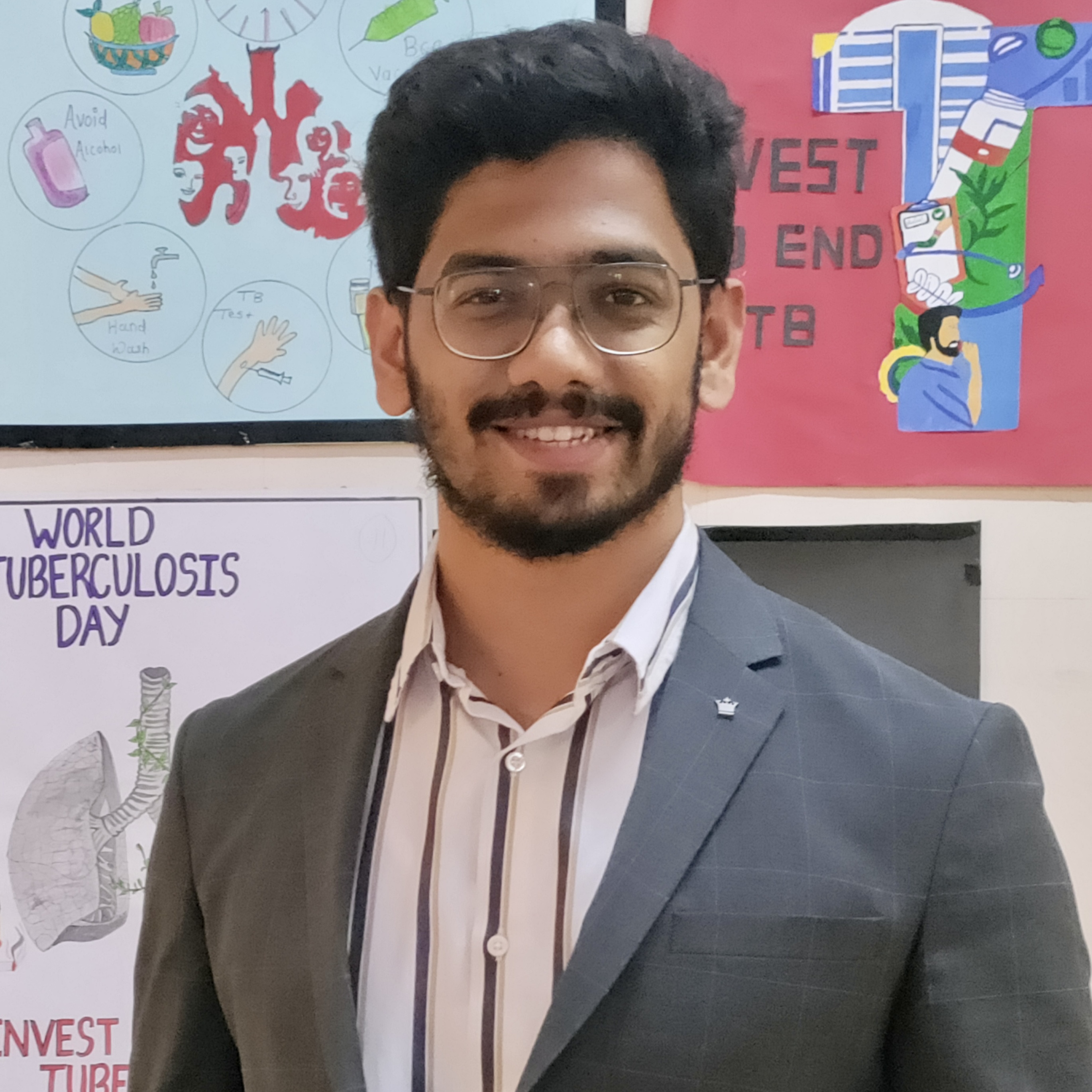 Book Pulmonologist Appointment. Book Doctor Counsultaion of Dr. SIDDHESH Bharadi - Pulmonologist.