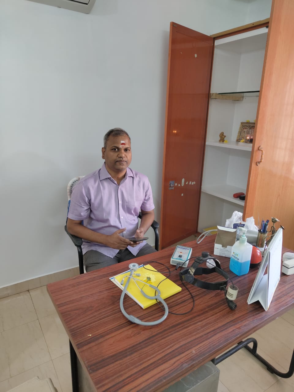 Book ENT Appointment. Book Doctor Counsultaion of Dr. Ba Natesan - ENT.