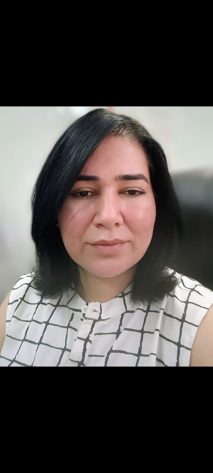 Dr. Shivali Sethi - dermatologist and aesthetic surgeon in north west ...