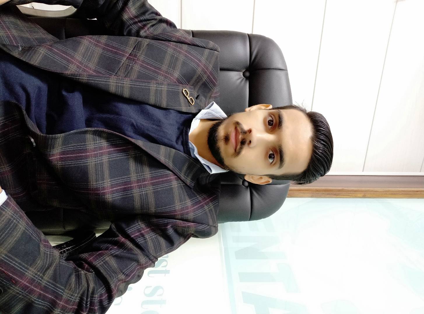 Book Endodontist Appointment Book Doctor Counsultaion Of Dr Avinash