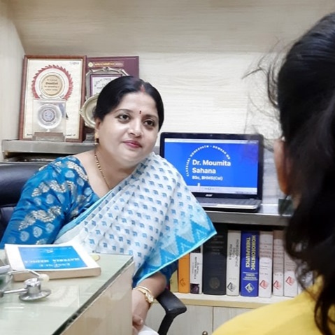 Book Homeopathy Appointment. Book Doctor Counsultaion of Dr. Moumita Sahana - Homeopathy.